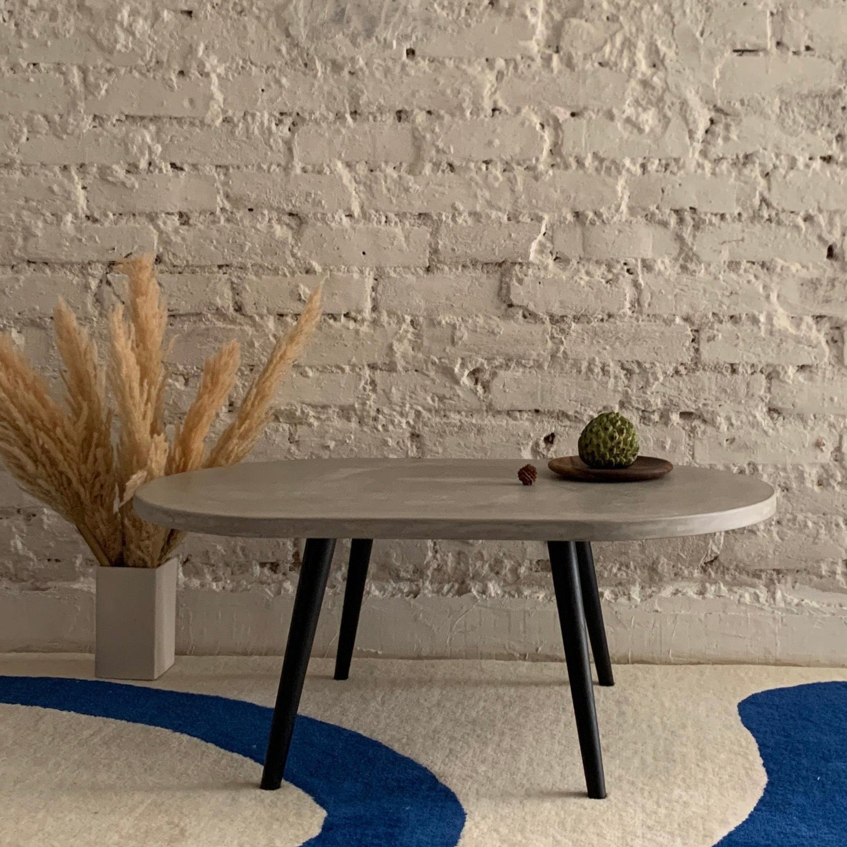 Curved Mono Coffee Table – Objectry