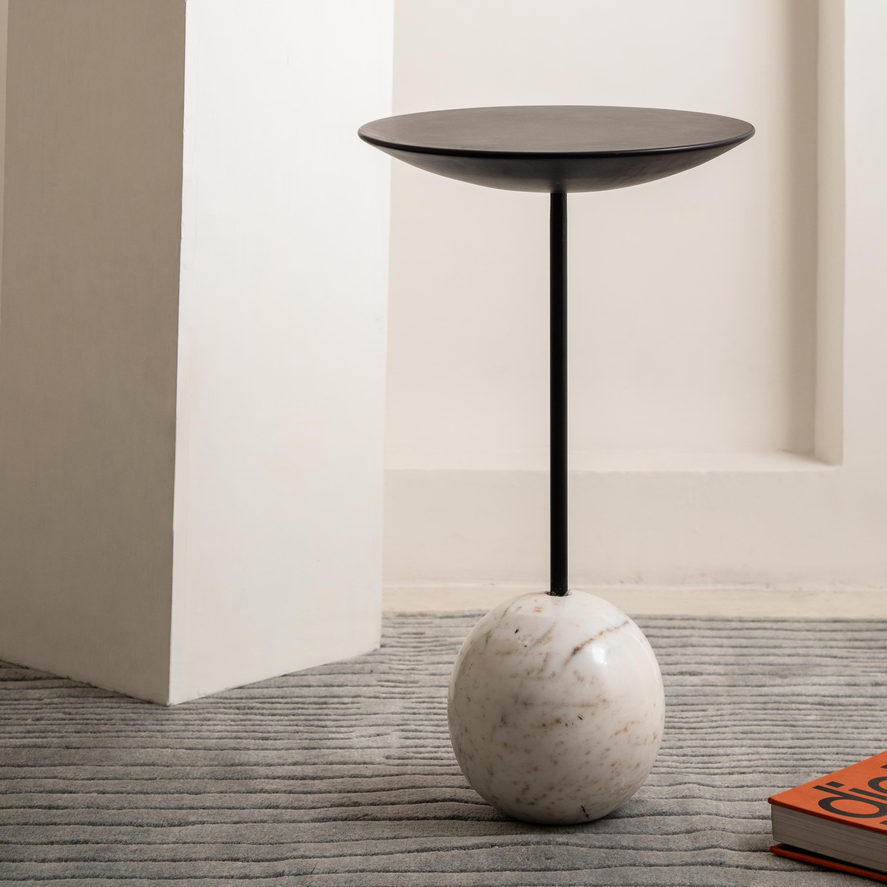 Ball End Table – Objectry