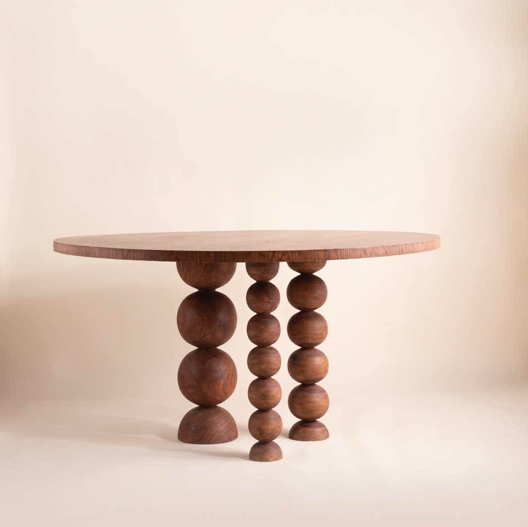Ball Pack Round Dining Table – Objectry
