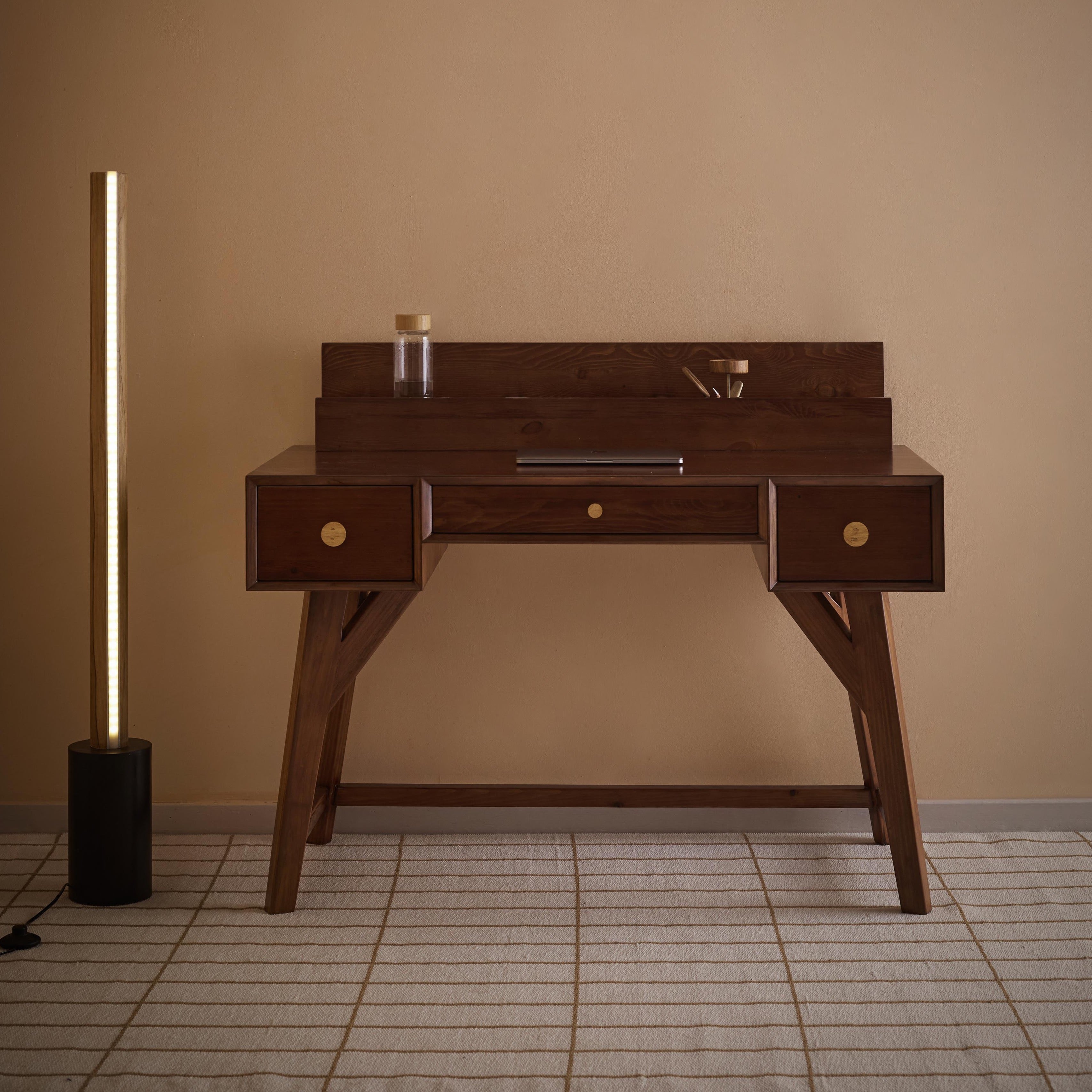 Cylinder Floor Lamp – Objectry