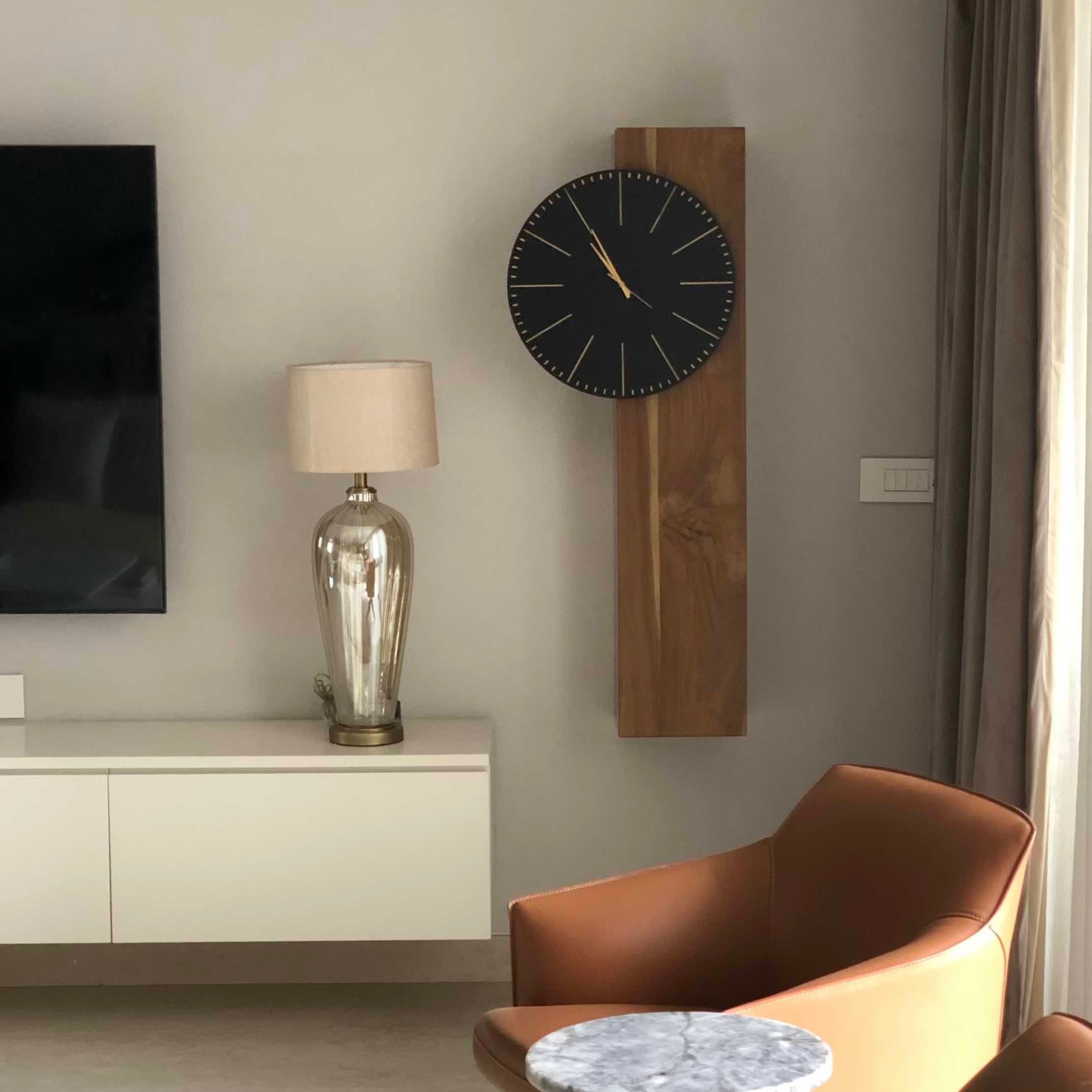 Off Centre Grandfather Clock – Objectry