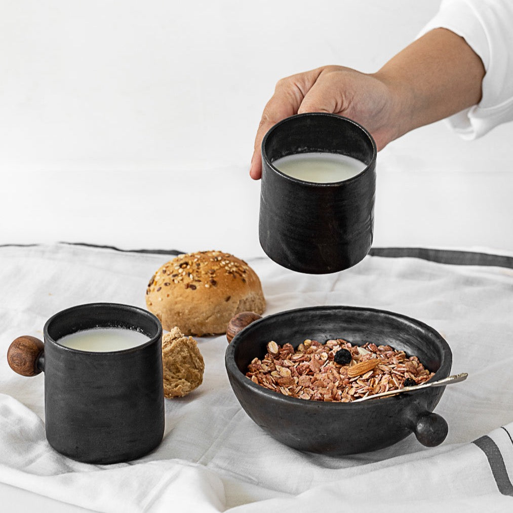 Black Ball Mug Set – Objectry